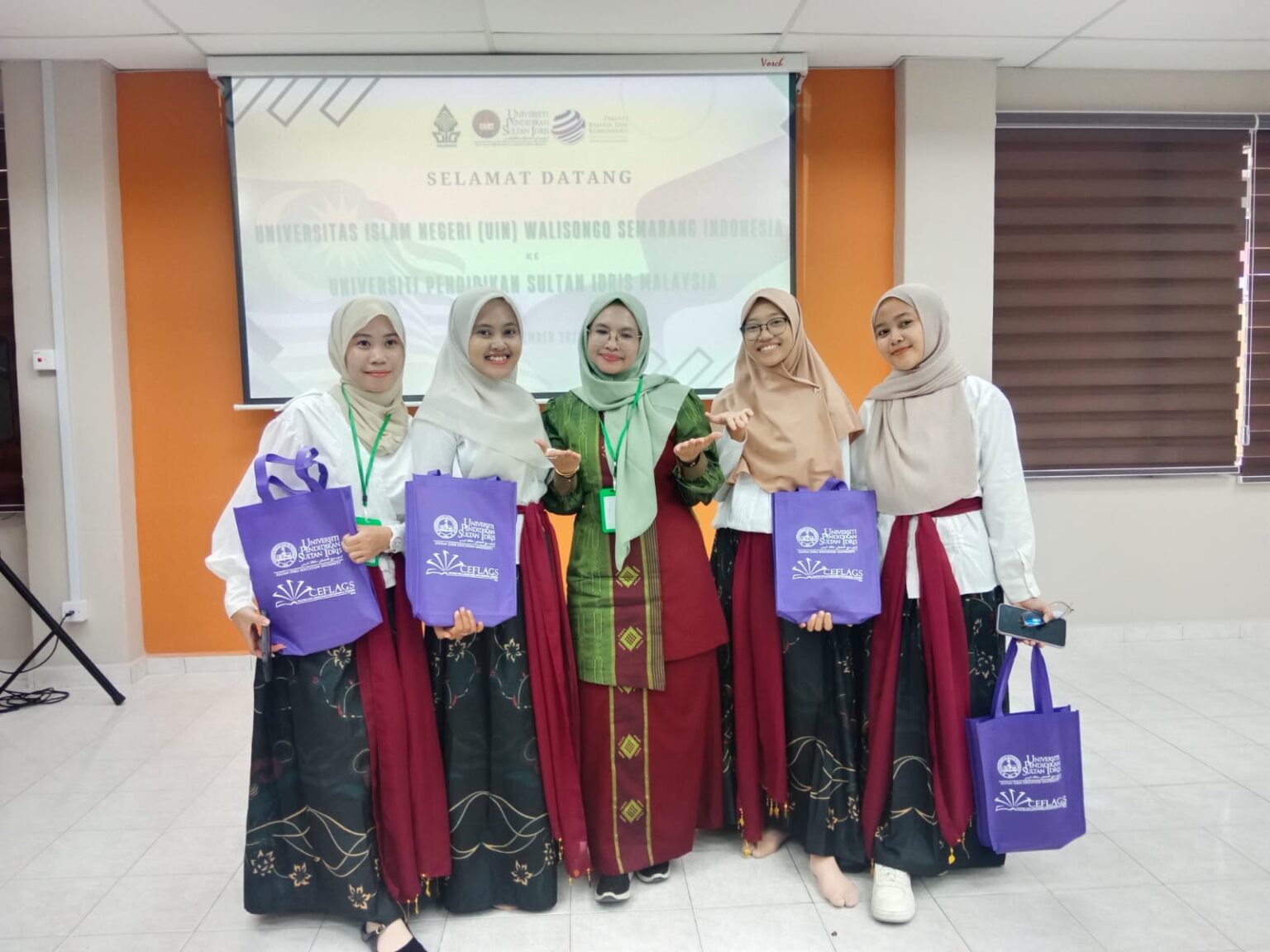 Internasionalisasi Pendidikan! Mahasiswa PAI UIN Walisongo Adakan Program Student Mobility ke ...